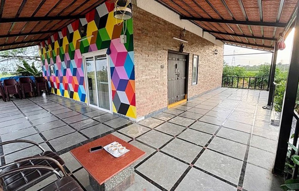 Lemon Luxe Suite | Rooms available at Stone Yard Resort Stone Yard ...